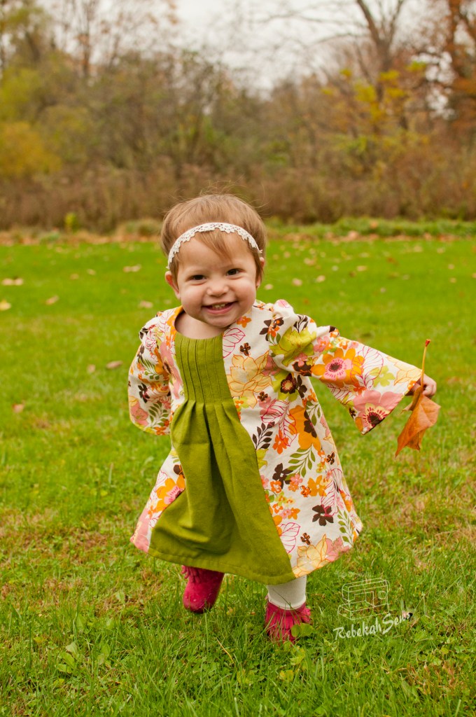 Enjoying Autumn with the Autumn Shelley by Felicity Patterns! | RebekahSews