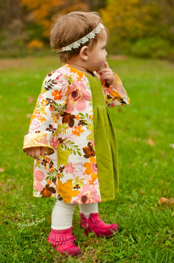 Enjoying Autumn with the Autumn Shelley by Felicity Patterns! | RebekahSews