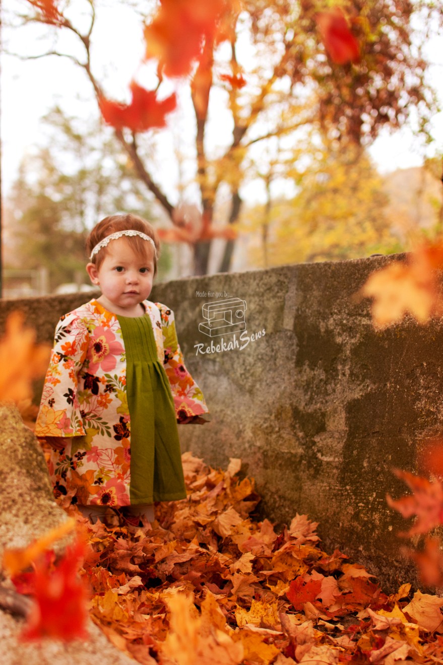 Enjoying Autumn with the Autumn Shelley by Felicity Patterns! | RebekahSews